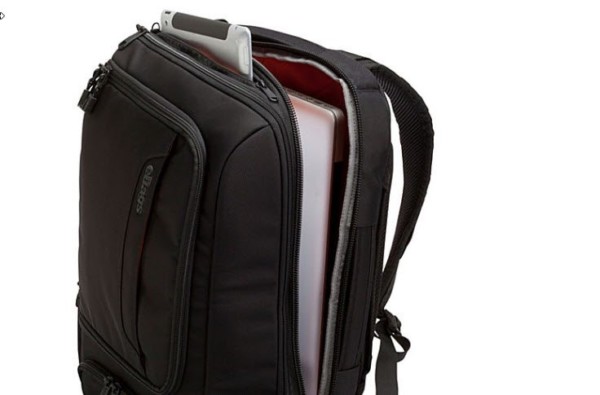 Review: Professional Slim Laptop Backpack